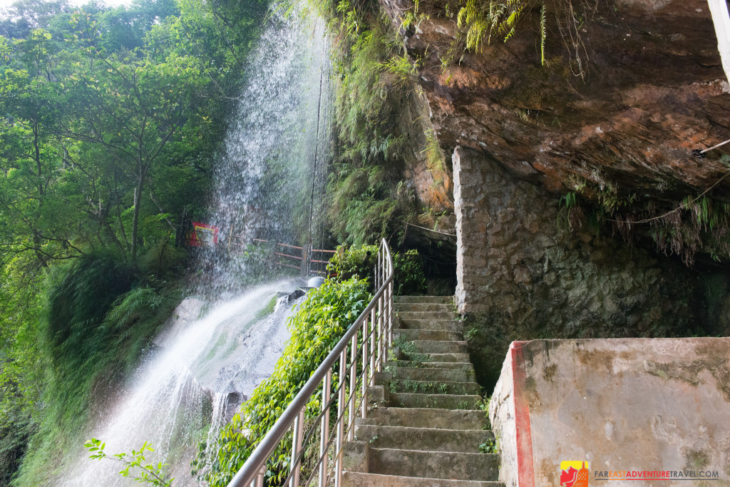 Yinhe Cave Temple, Taipei, A Spiritual Oasis - Far East Adventure Travel